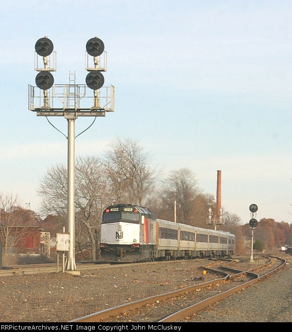 NJT 4122